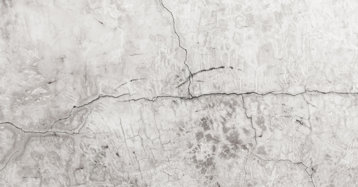 5 Signs Your Stucco Needs Repairs - All Painting Ltd